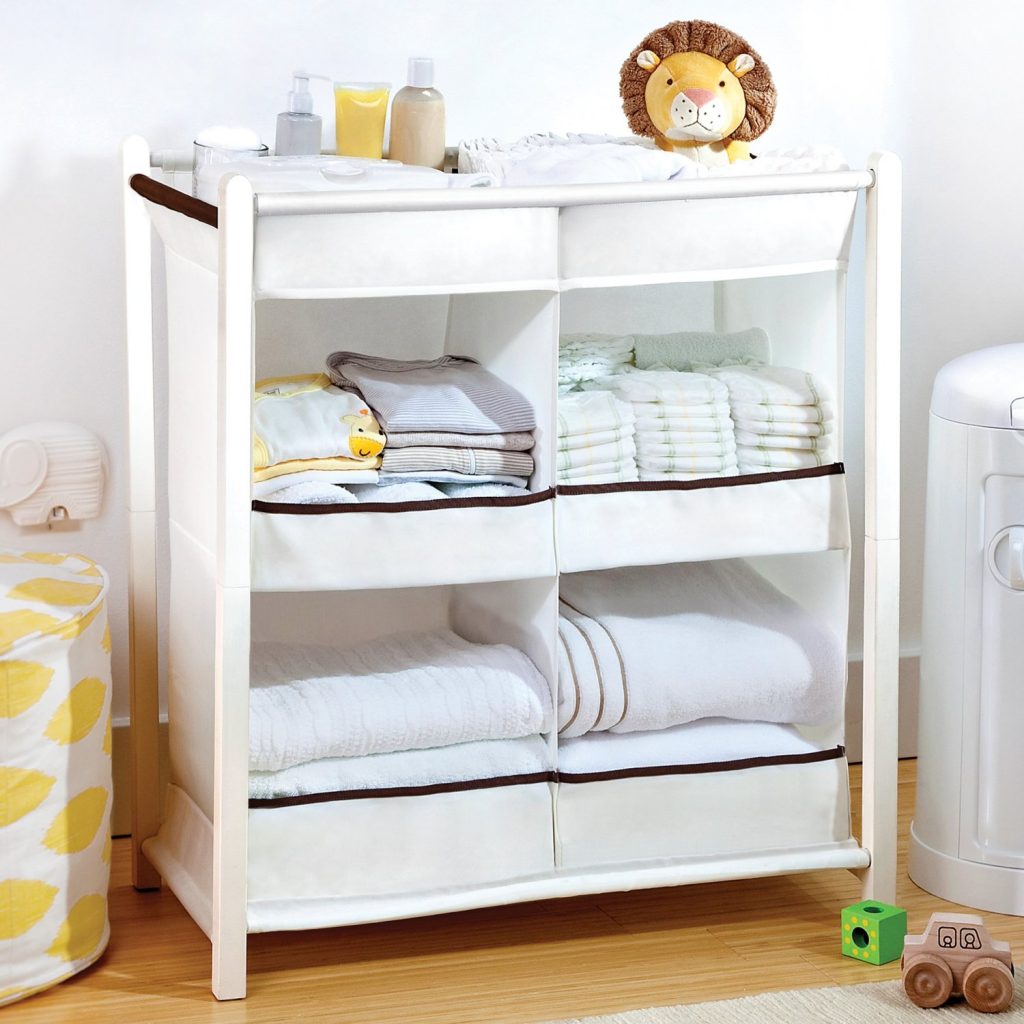 20 Ways to Get the Nursery in Order - With Clothing Dividers!