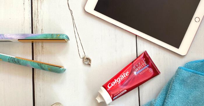 17 Amazing Must-Try Toothpaste Uses for Your Home