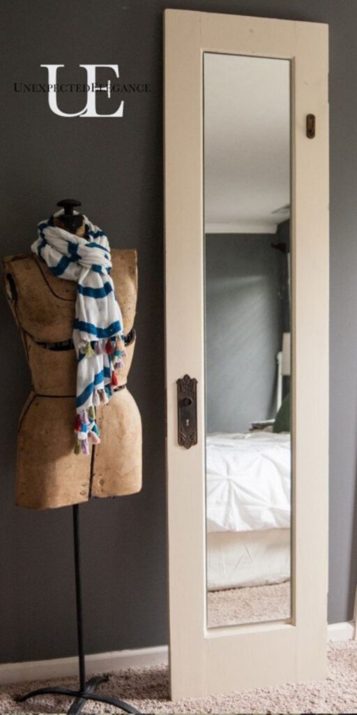17 Crafty Ways to Reuse Old Doors