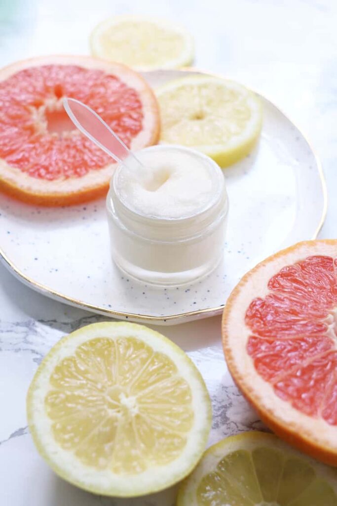DIY lip scrubs that're affordable, convenient & will give you moist lips