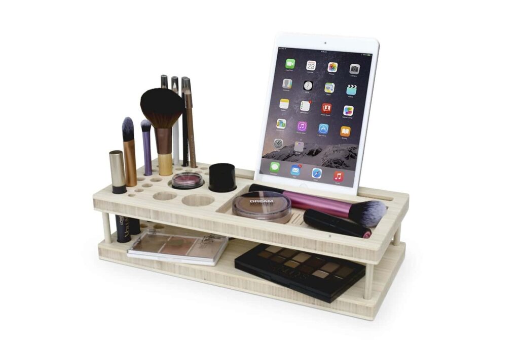 Makeup tips on makeup accessories that you wish you had yesterday
