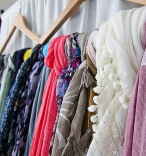 15 Super Simple Ways to Organize Scarves